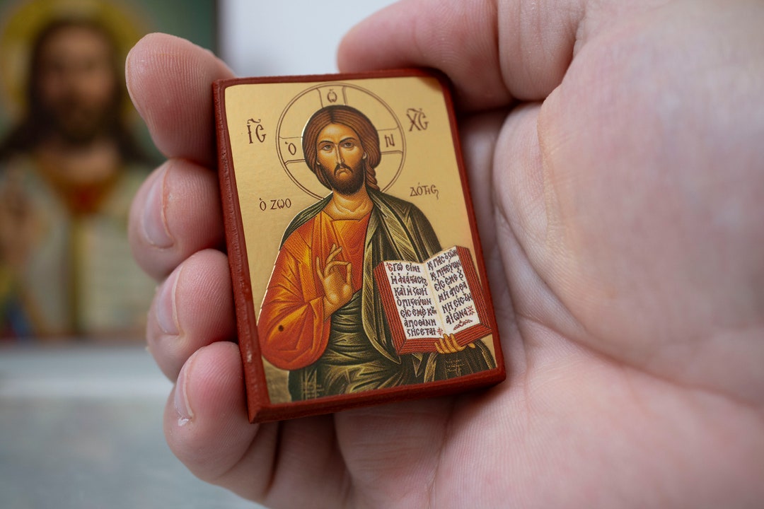 Small Wooden Christian Icon With Jesus Christ the Life-giver in Premium ...