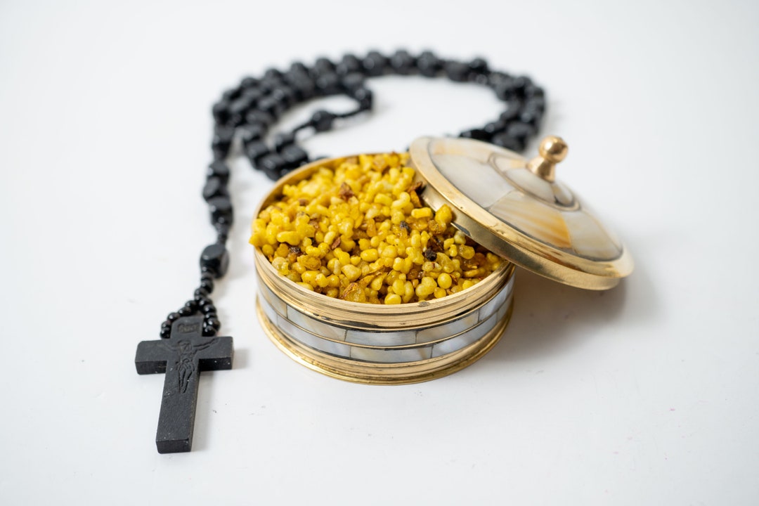 Catholic Yellow Incense,45gr 1.58oz Pontifical Granular Resin Incense ...