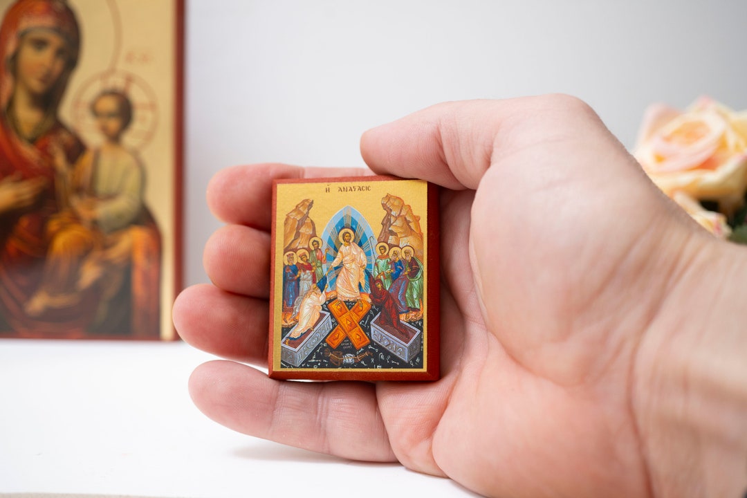 Small Wooden Orthodox Icons With the Resurrection of Jesus Christ ...