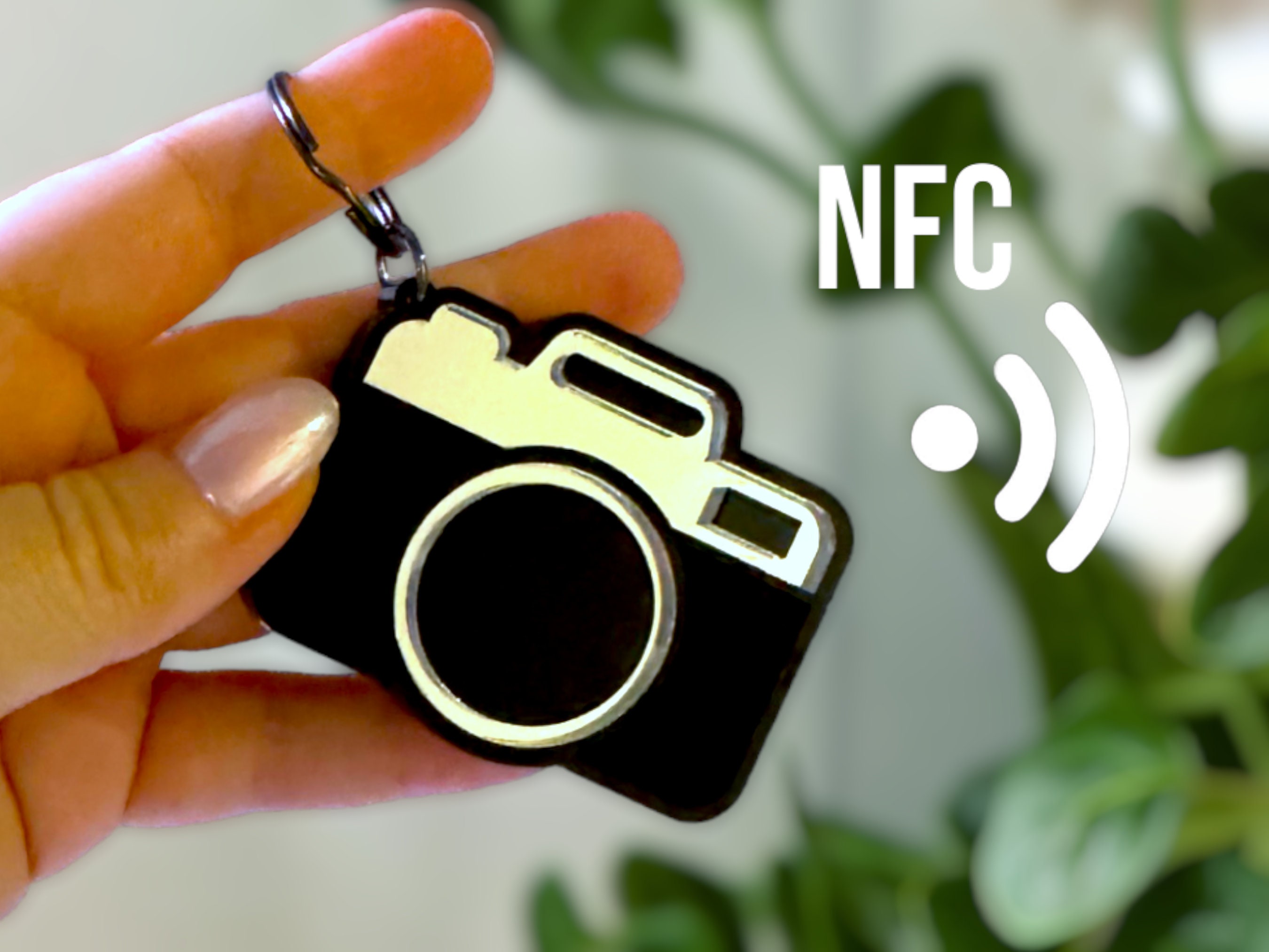 Photo Album Keychain, Digital Photobook, NFC Keychain, Social Media ...