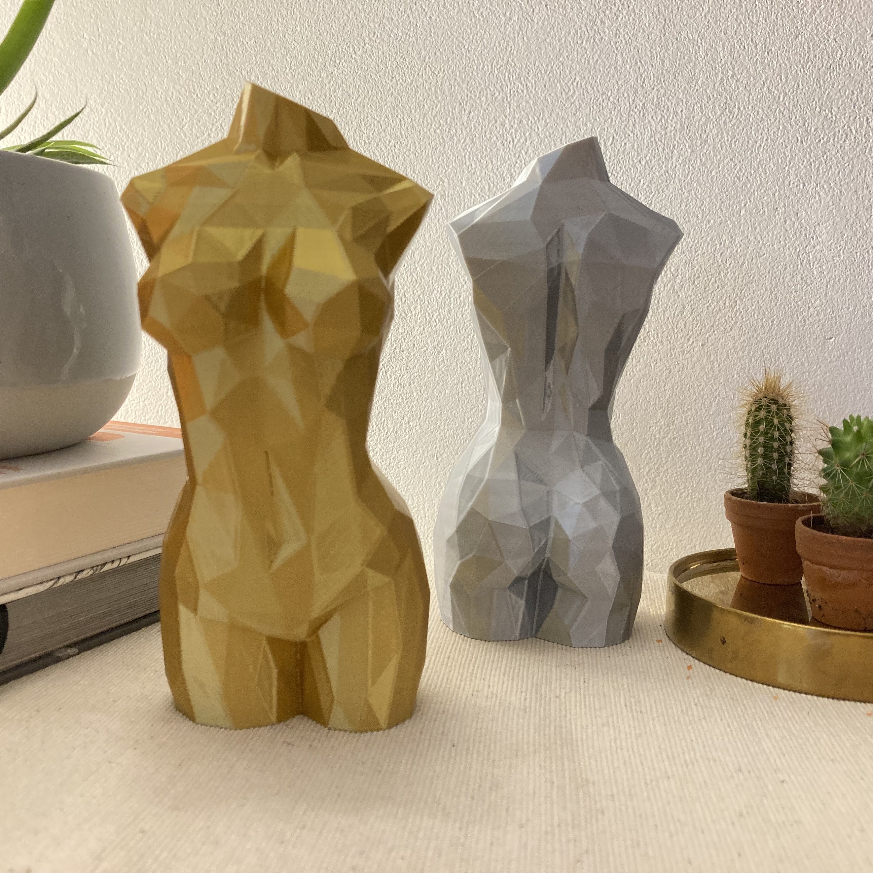 Female Torso Statue Low Poly Geometric Design Body Sculpture Home ...