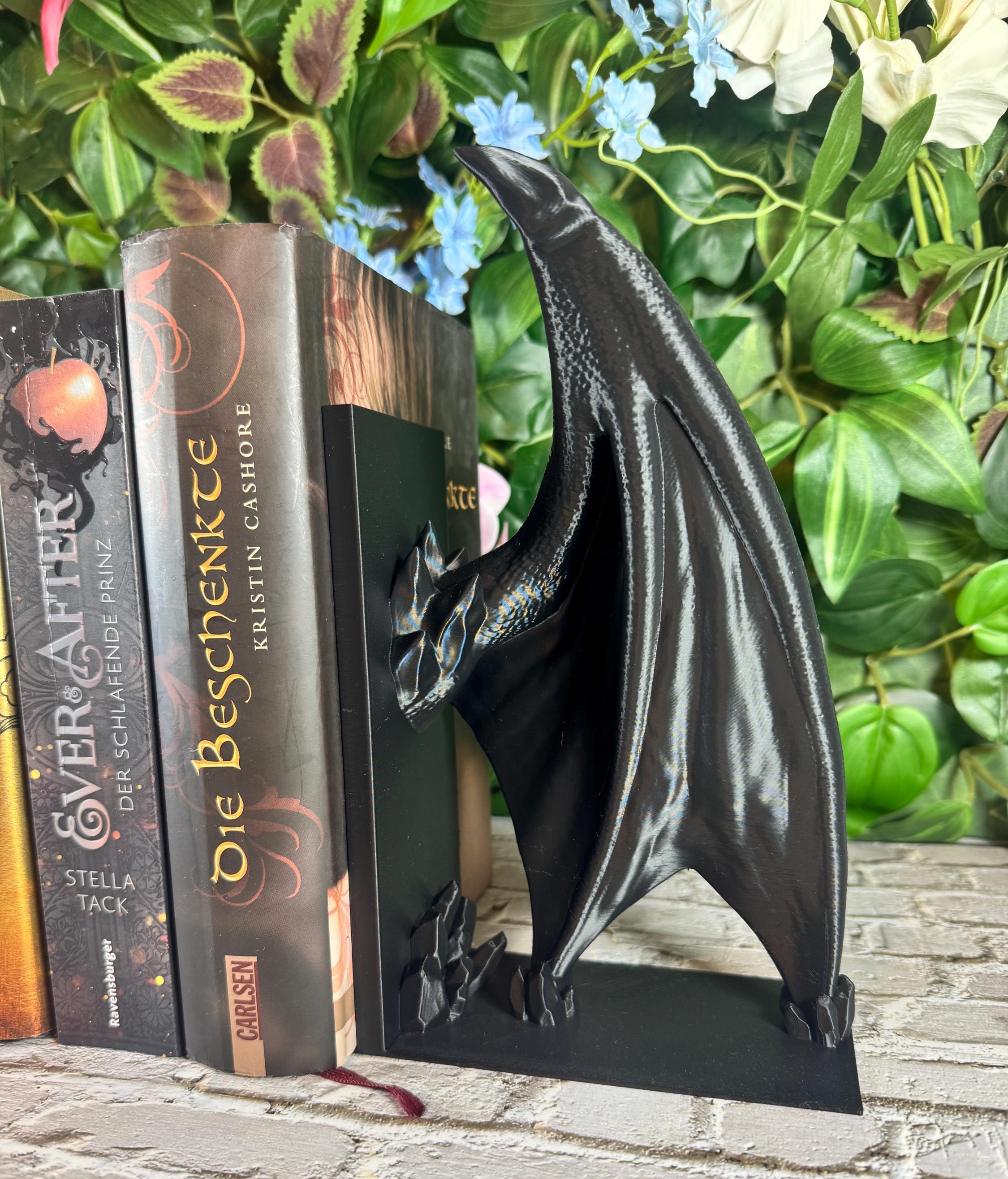 Dragon Wing Bookend 3D Printed • Fantasy Shelf Decor • Bat Wing Bookend ...