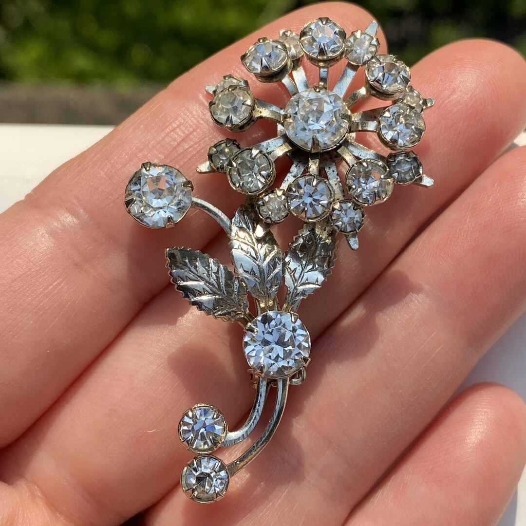 Vintage Mid-century Flower Motif Brooch, Clear Crystal Flower Pin ...