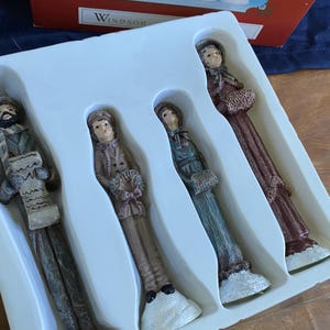 VTG Windsor Carolers Collectible, Original Box, Tall Thin Caroler ...