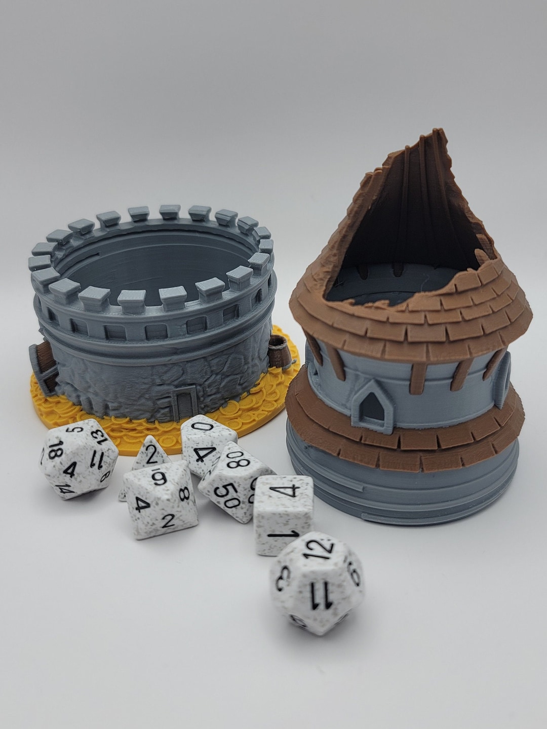 Dungeon Master Dice Box - Game Master Dice Holder - Etsy