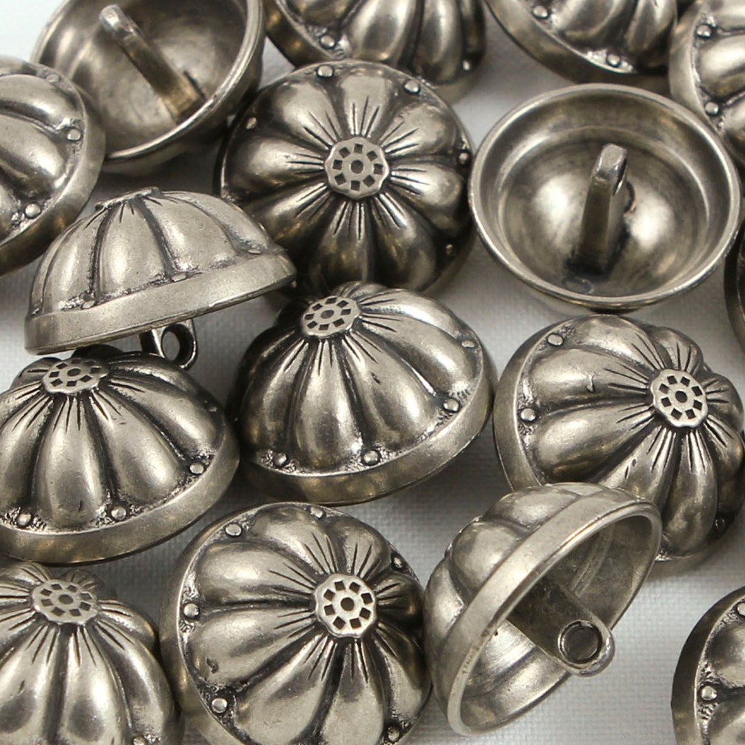 8 Pieces of Heavy Traditional Buttons loto 2025 Mm Patinated - Etsy