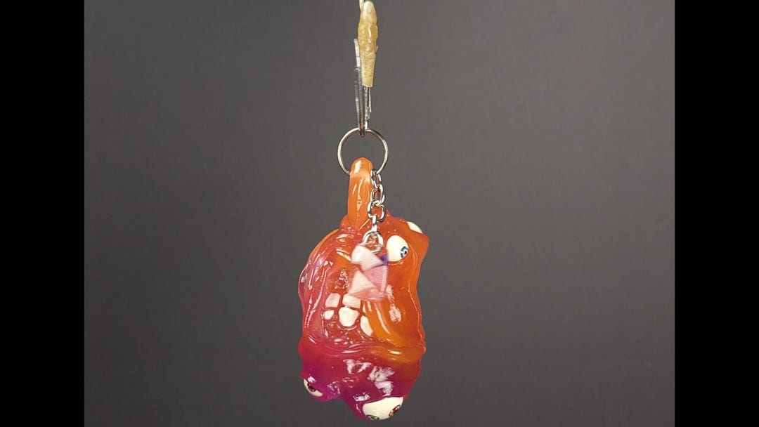 The Balgorgia Keychain (ruby Peach) - Etsy