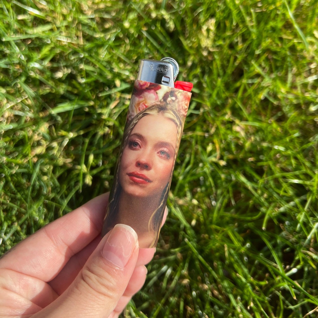 Cassie Euphoria Lighter / Sydney Sweeney Lighter - Etsy