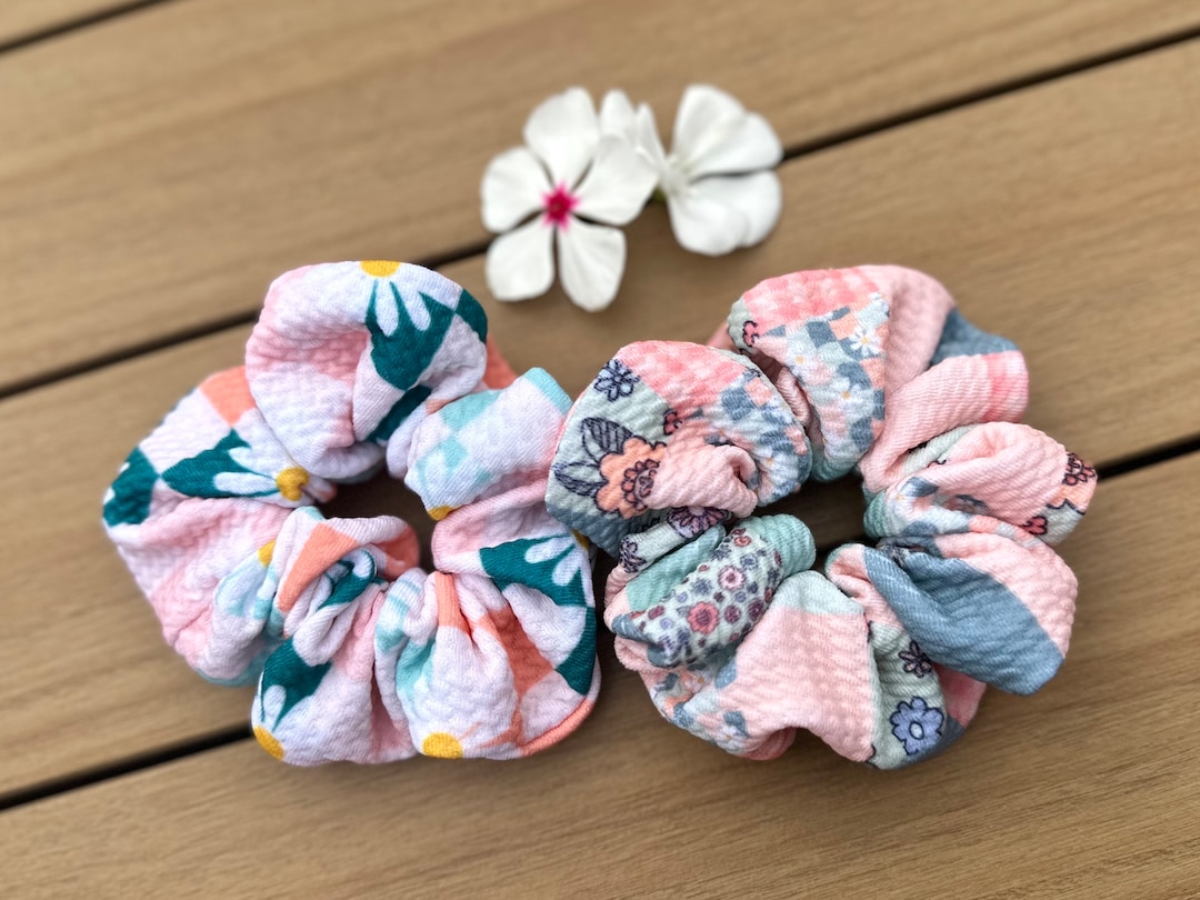 Flower Scrunchie, Spring Scrunchie, Checkered Scrunchie, Patchwork ...