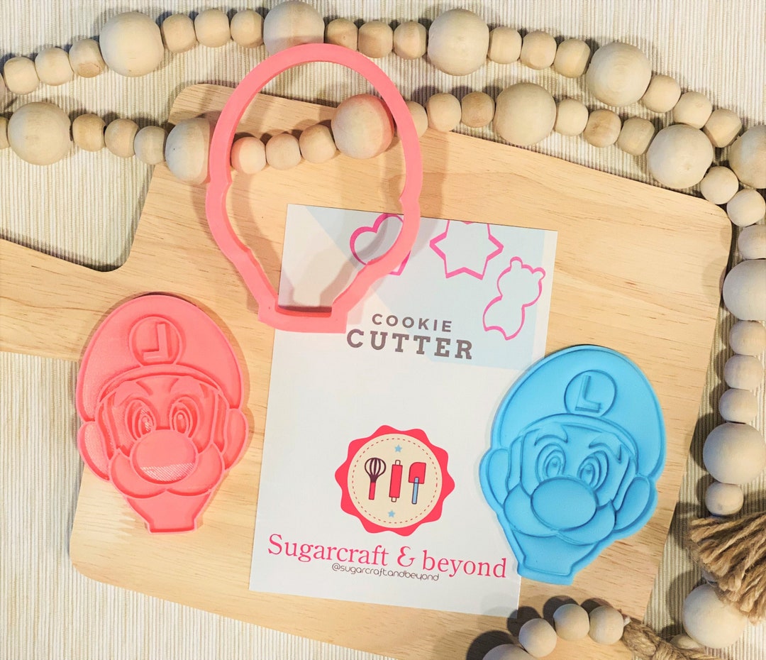 Video Game Plumber Cooike Cutter and Stamp. Luigi Set. 2PCS. Fondant ...