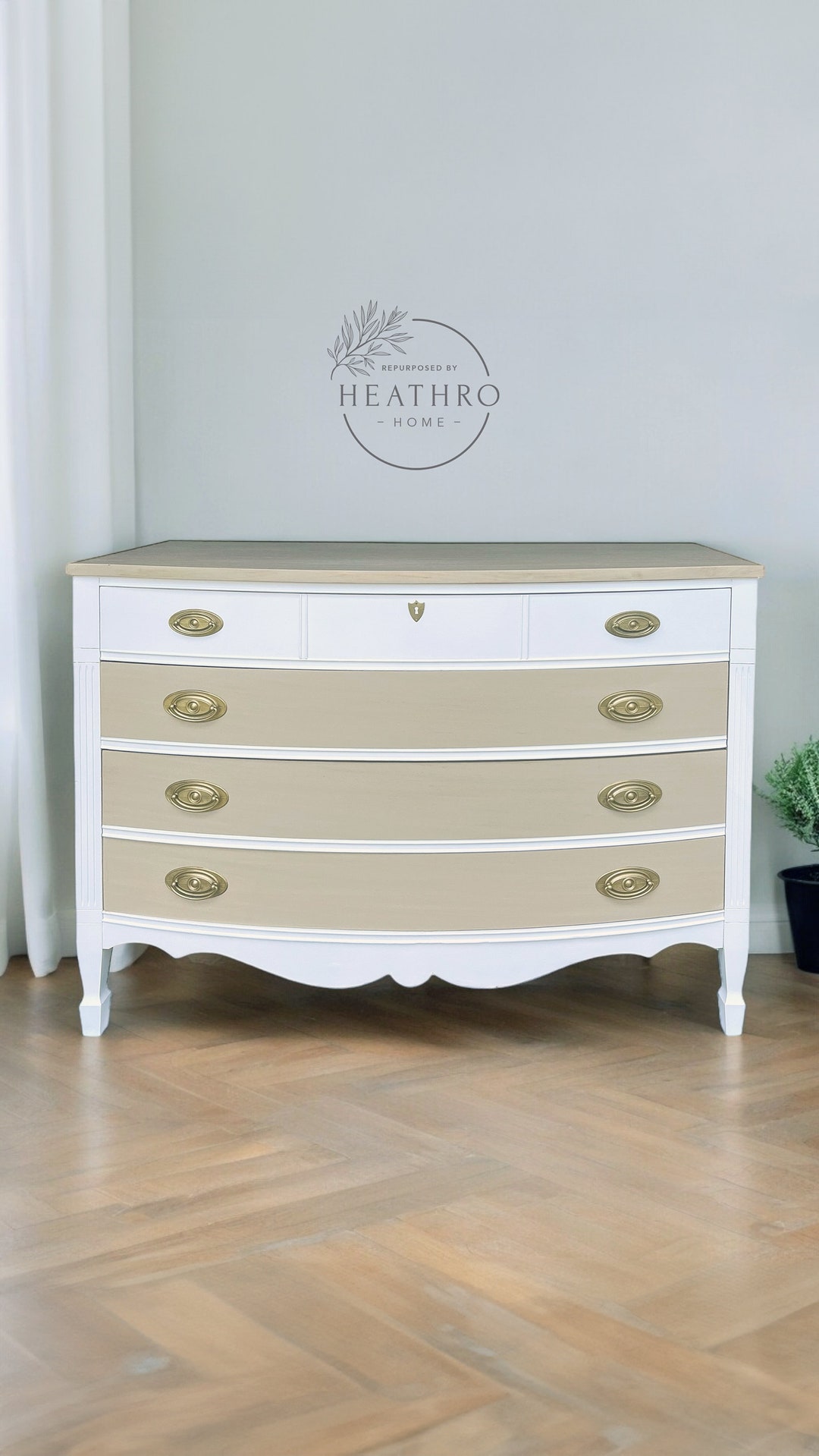 SOLD!! Antique Dixie Chest of Drawers - Etsy