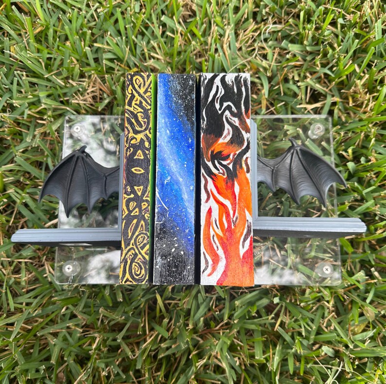 ACOTAR Series Hand-painted Books Custom Hand-painted Covers - Etsy