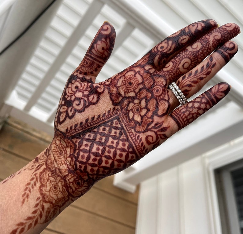 Henna Tattoos, Mehendi Services in DMV Area Contact for More ...