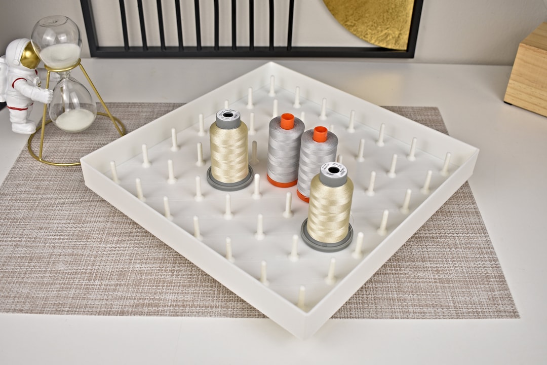 3D Printed Thread Spool Organizer – Aurifil 1300m, Customizable - Etsy