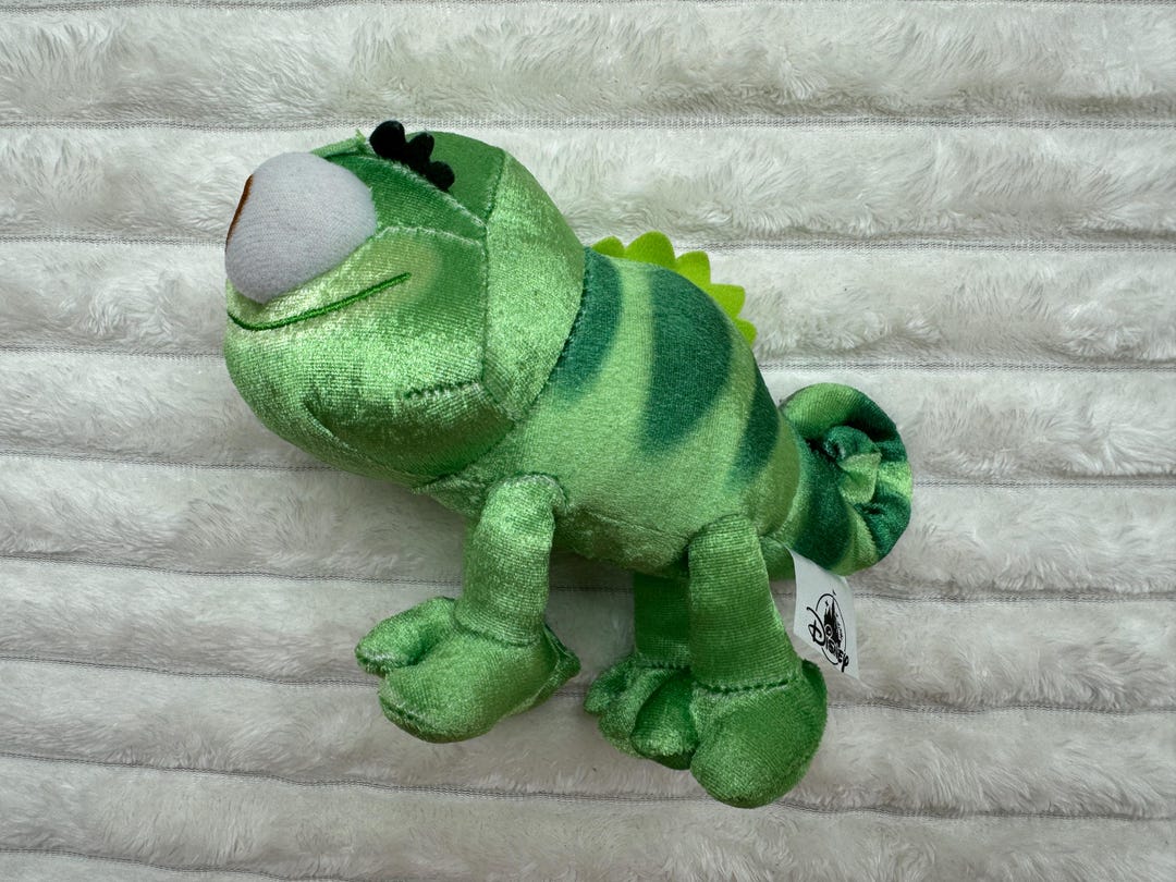 Disney Store Plush Tangled Pascal Green Chameleon Stuffed Toy Approx. 7 ...