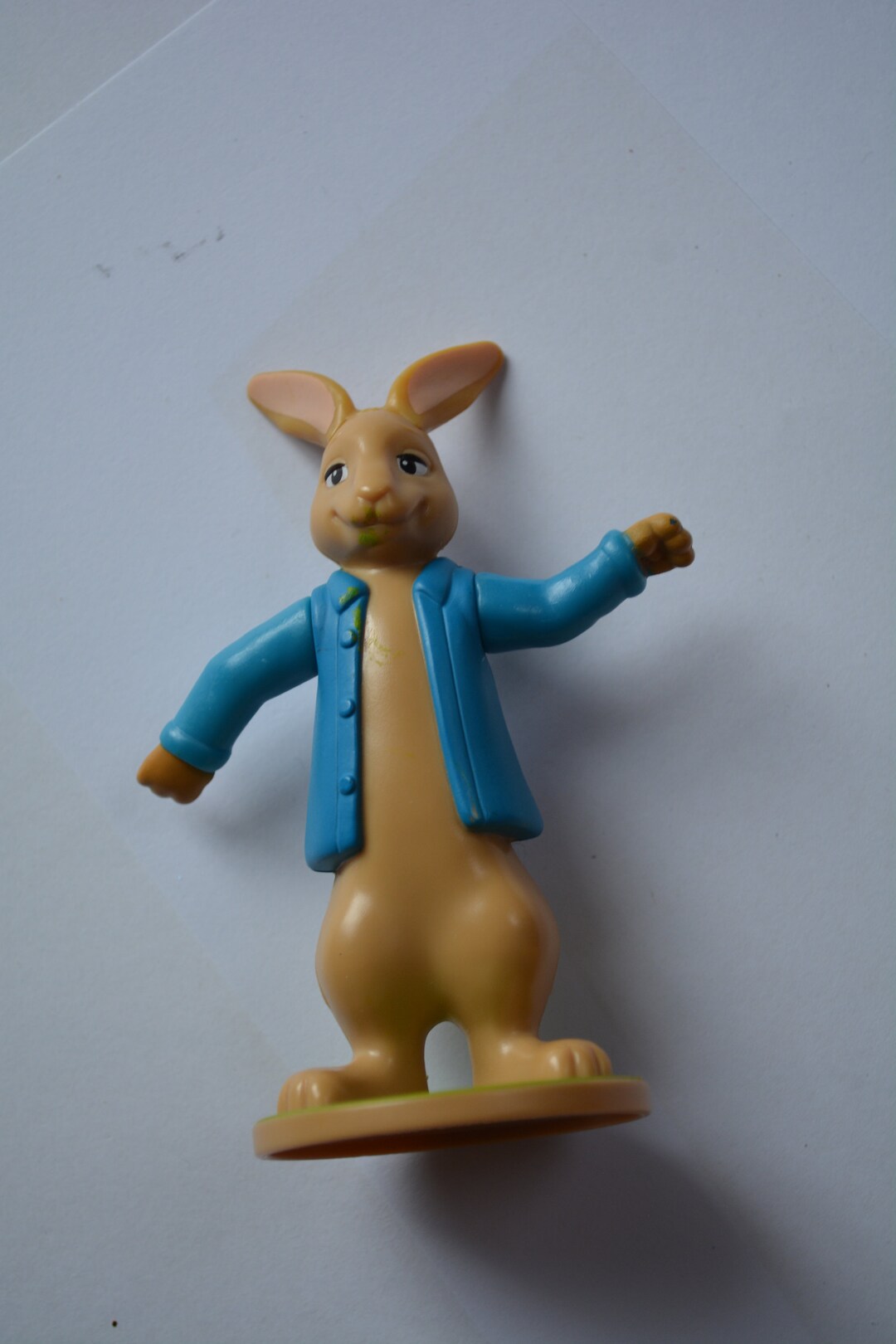 2018 Peter Rabbit Hoopla Ring Toss Figure About 4" Mcdonald's Movie ...
