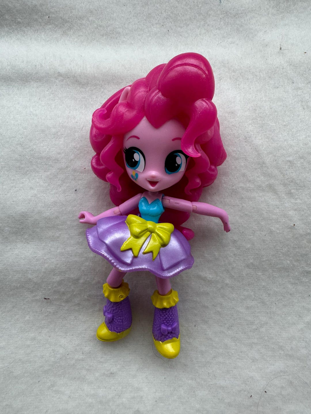 My Little Pony Equestria Girls Pinkie Pie Fall Formal School Dance ...