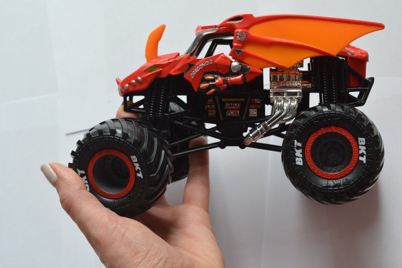 Monster Jam Bakugan Dragonoid Red Dragon Monster Truck Used Please Look ...