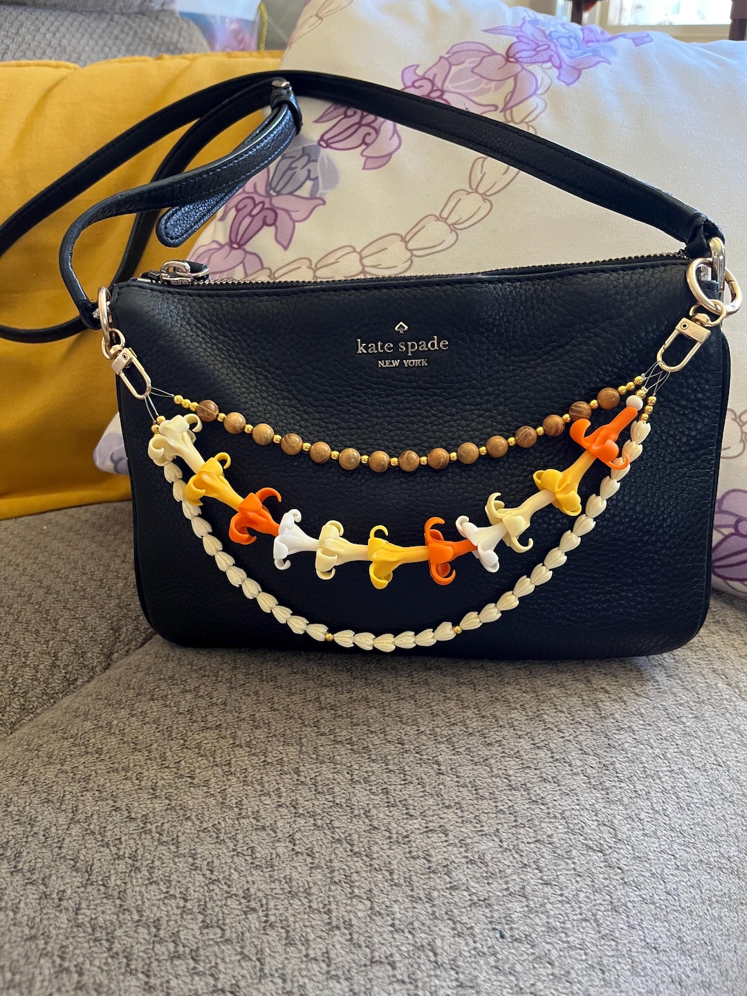 The KUULEI Purse Lei Set - Hula Bag Charm, Puakenikeni, ‘iliahi, Pikake ...