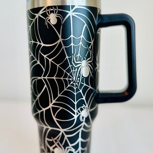 Spooky Seamless Spider Web Full of Spiders Laser Engraved on a 40oz ...
