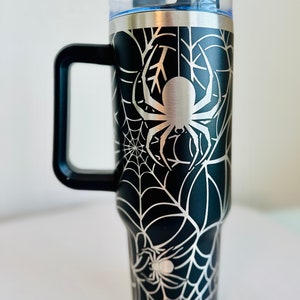 Spooky Seamless Spider Web Full of Spiders Laser Engraved on a 40oz ...