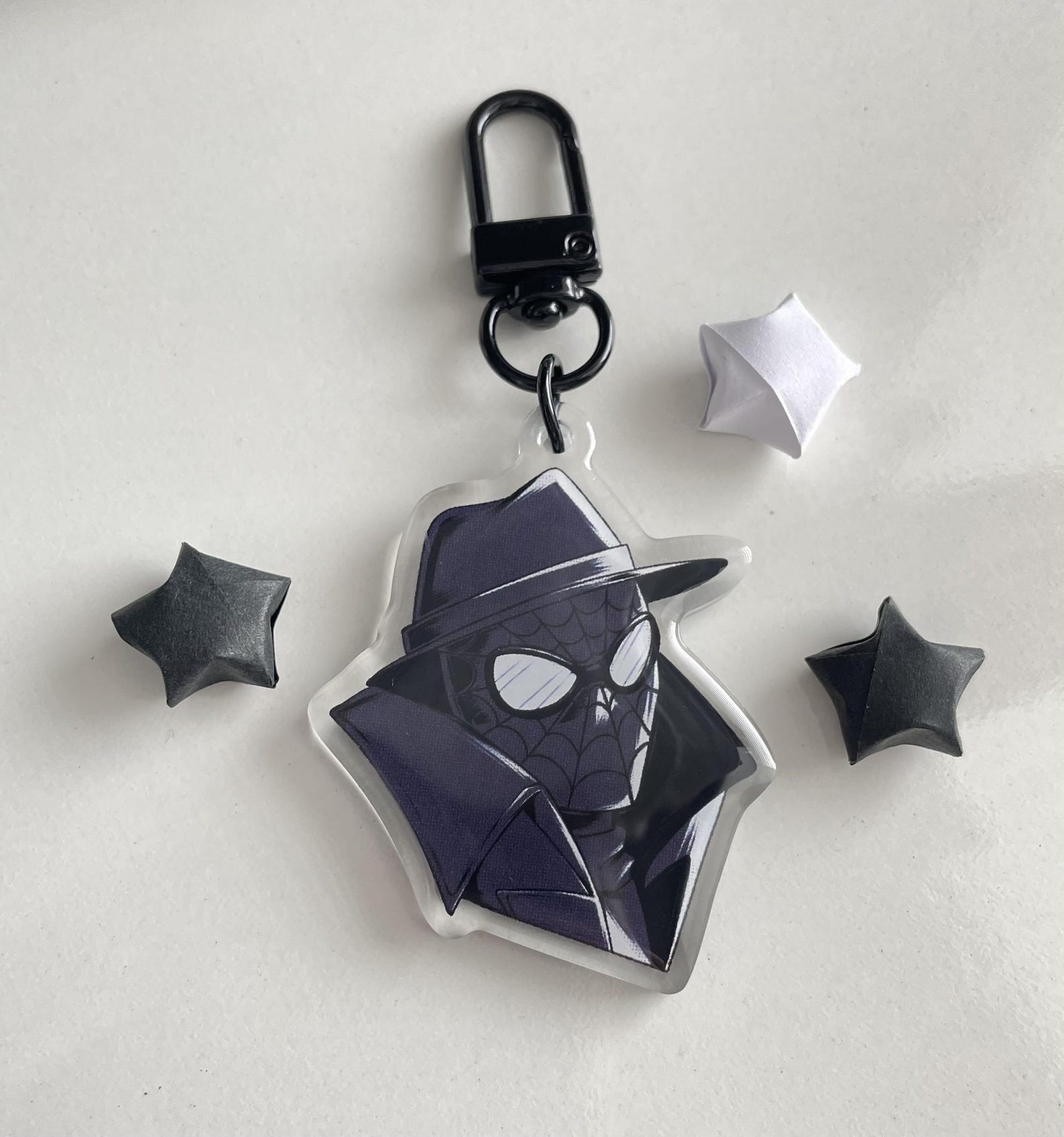 Noir Keychain - Etsy