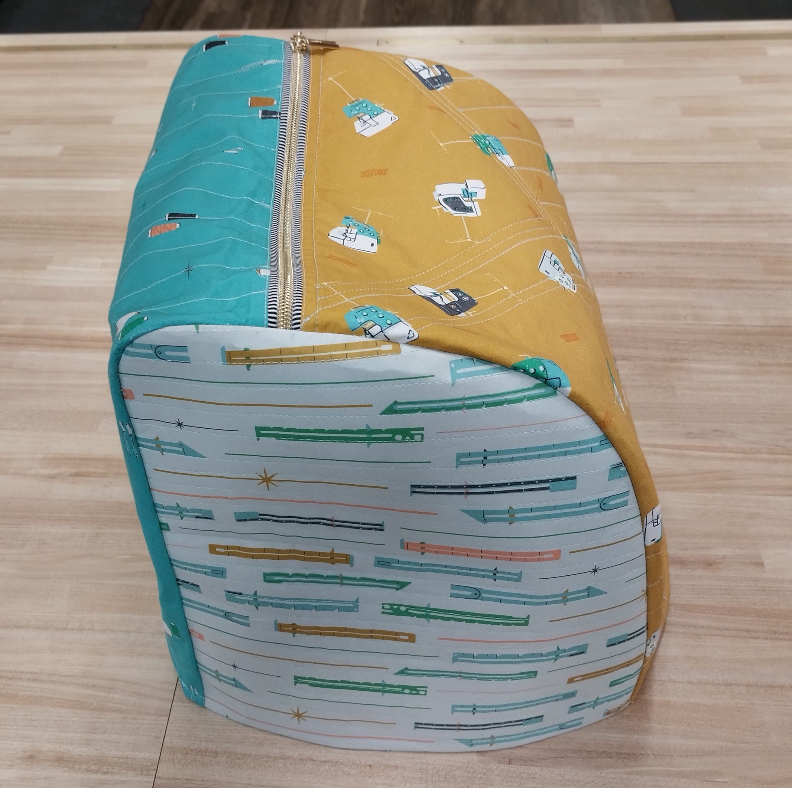 Customizable Serger Dust Cover Sewing Pattern, Overlocker or ...