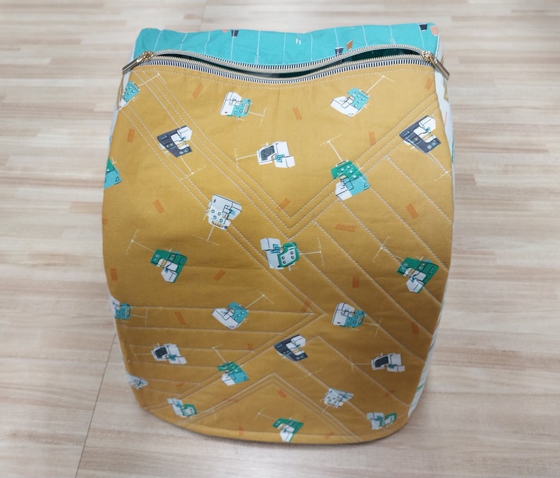 Customizable Serger Dust Cover Sewing Pattern, Overlocker or ...