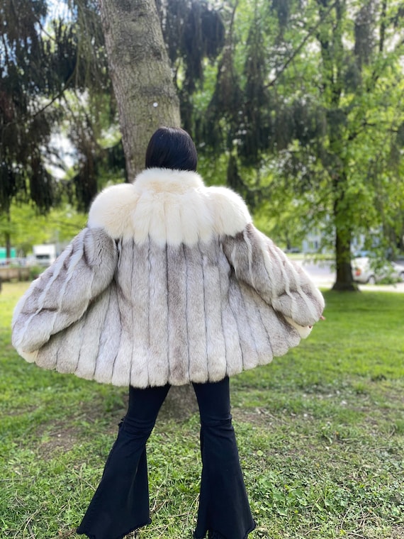 Arctic fox fur coat - Gem