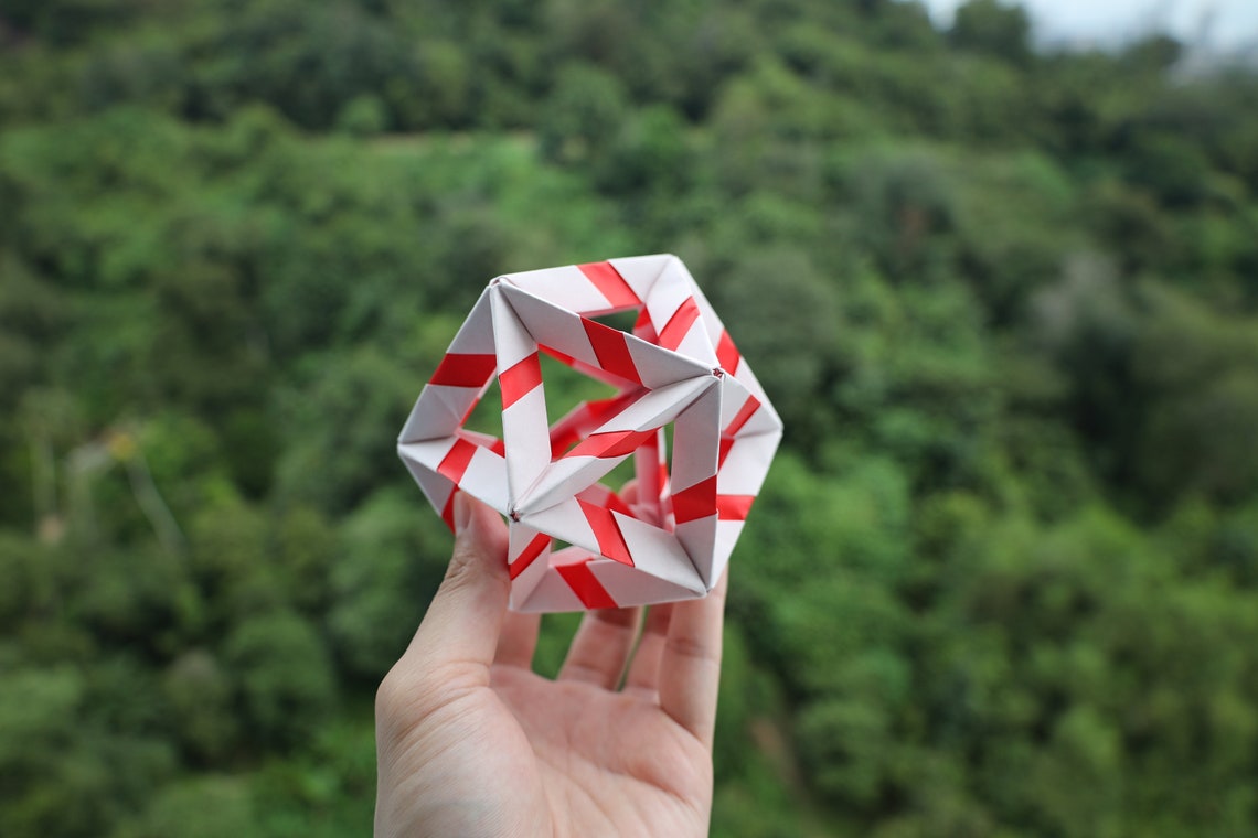 Origami Tutorial Video for Stripe Edge Kusudama - Etsy
