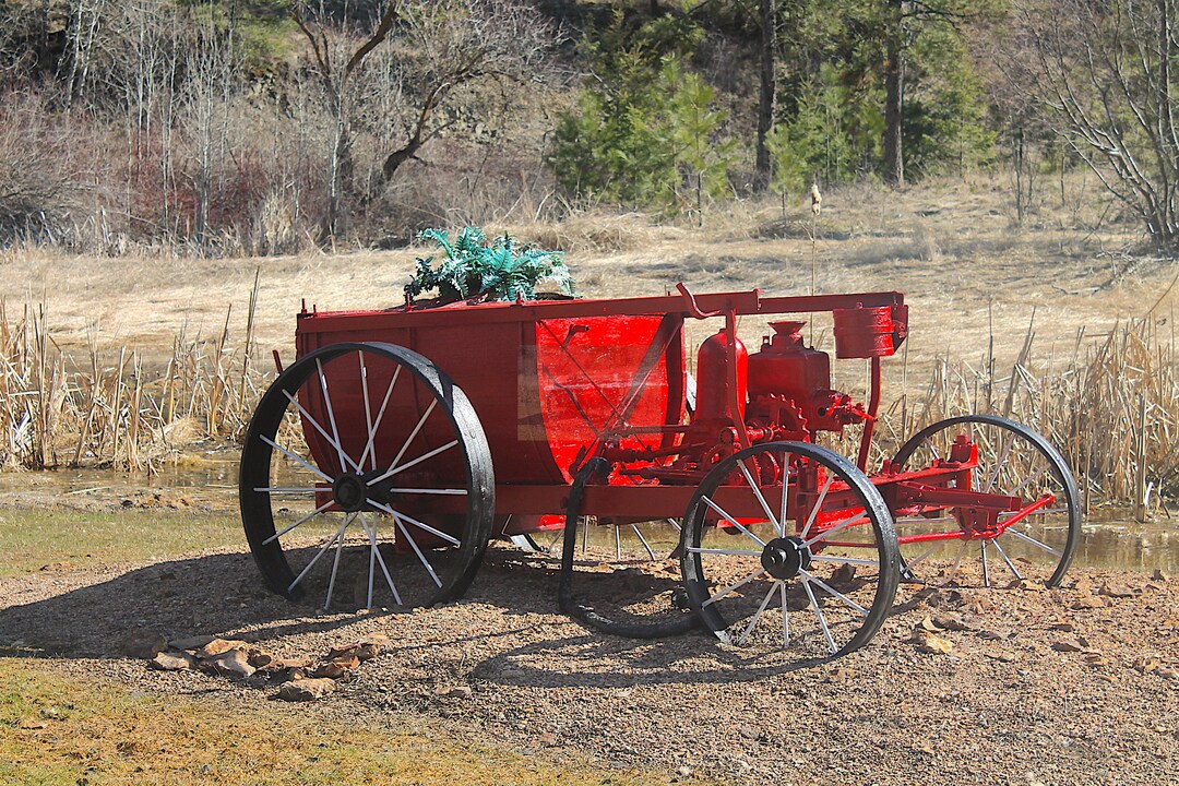 Red Wagon Antiques & Collectibles at Yvonne Park blog
