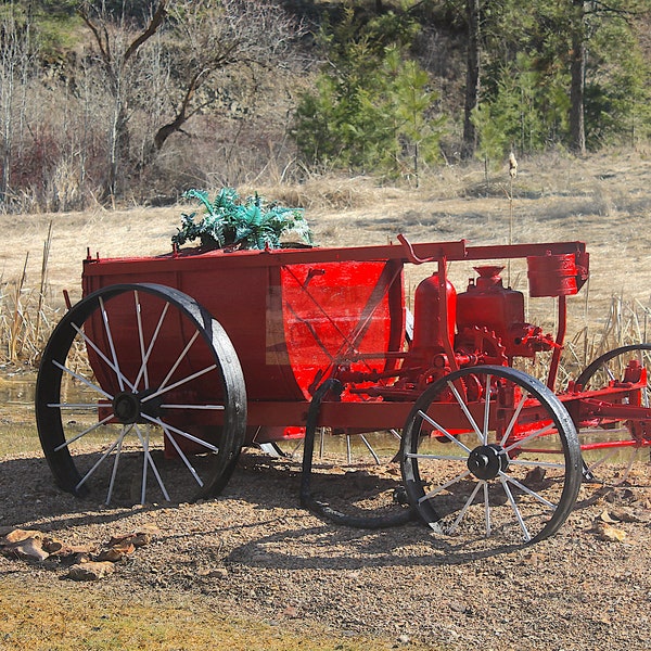 Antique Red Wagon - Etsy