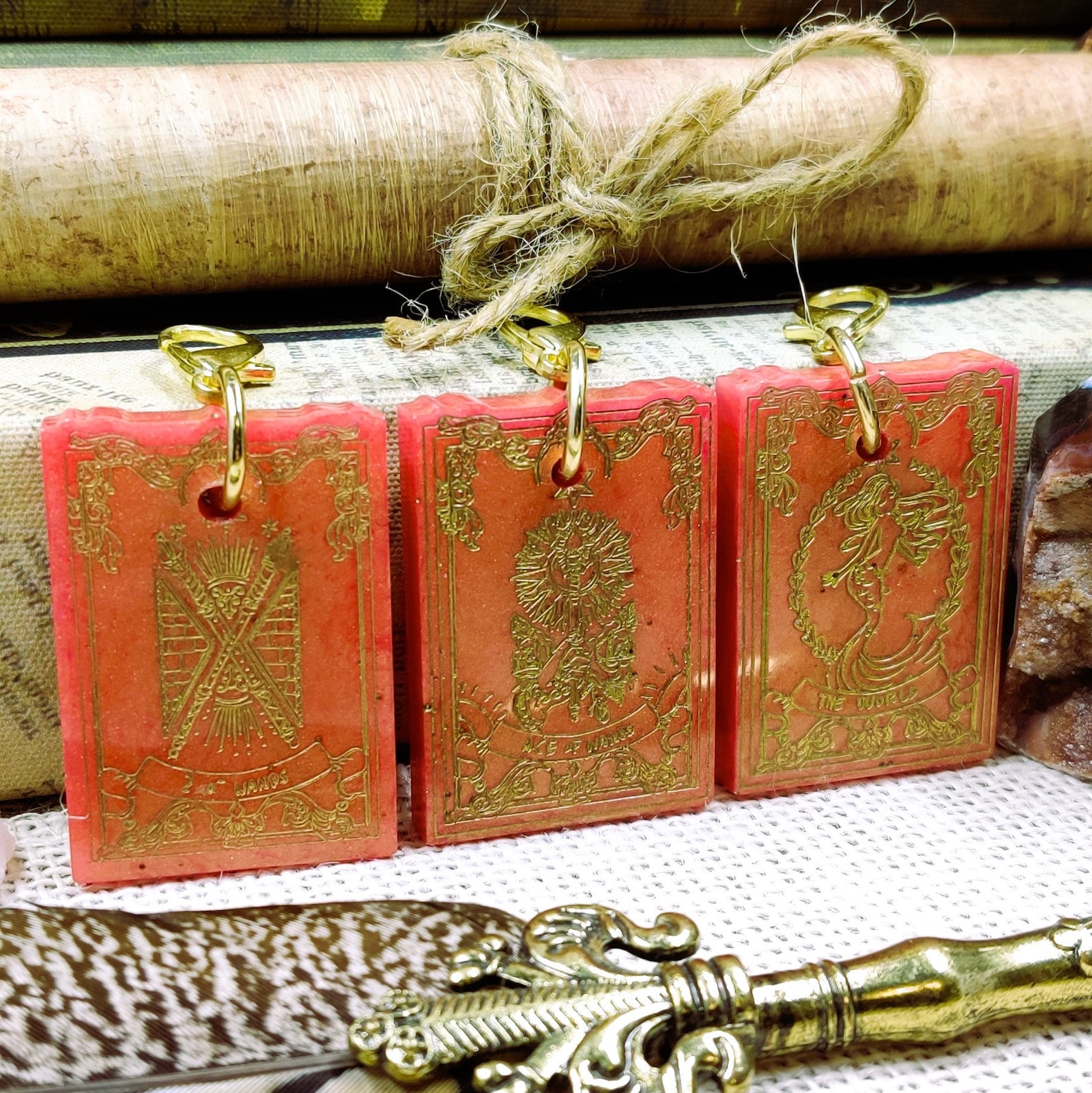 Major Arcana Tarot Keychain, Rider Waite Inspired Sunburst Minor Arcana ...