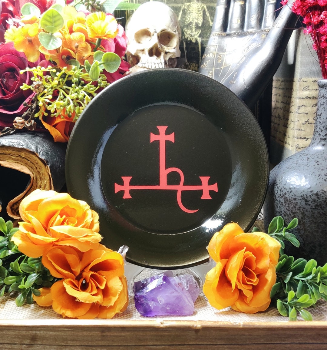 Patron Deity Offering Plate, Customizable Witch Accessory, Personalized ...