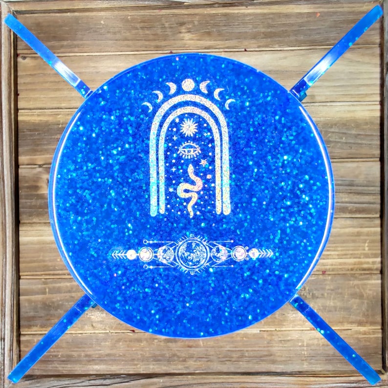 Moonphase Portable Altar Stand, Elevated Ritual Offering Plate for ...