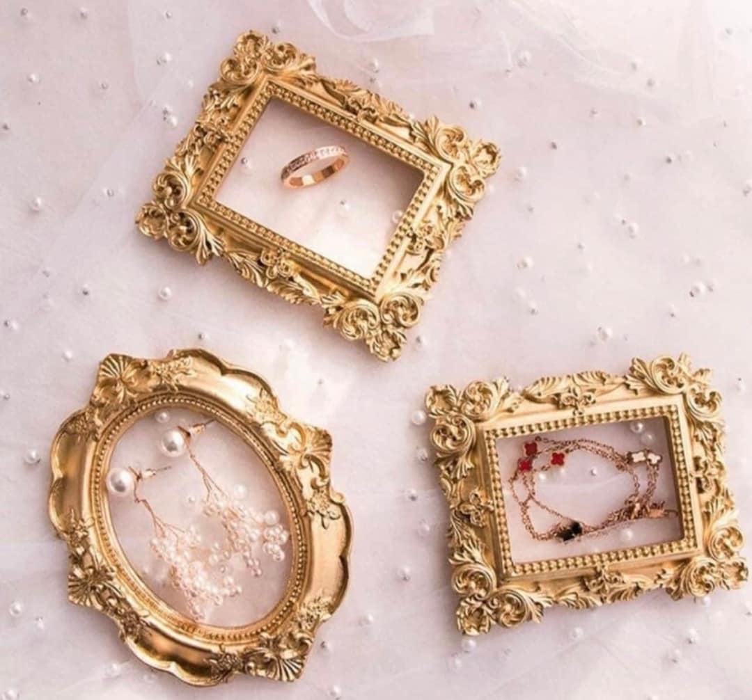 1pc Individual Vintage Style Mini Frames (gold) (white) - Etsy