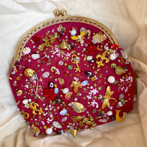 Embroidered Purse - Etsy
