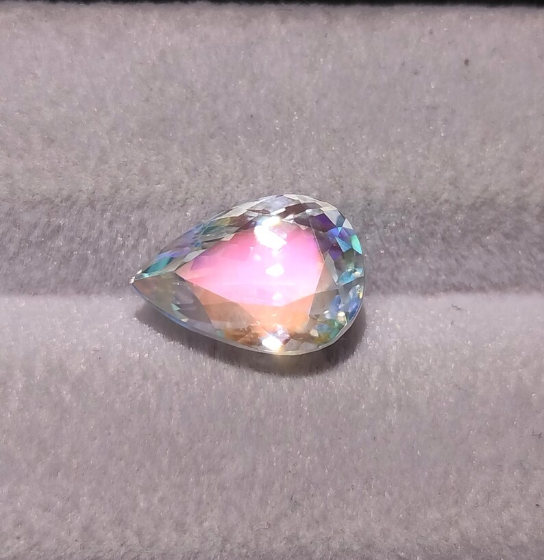 Pinkish Fire Faceted Natural Madagascar Rainbow Moonstone,2.95 Carats ...