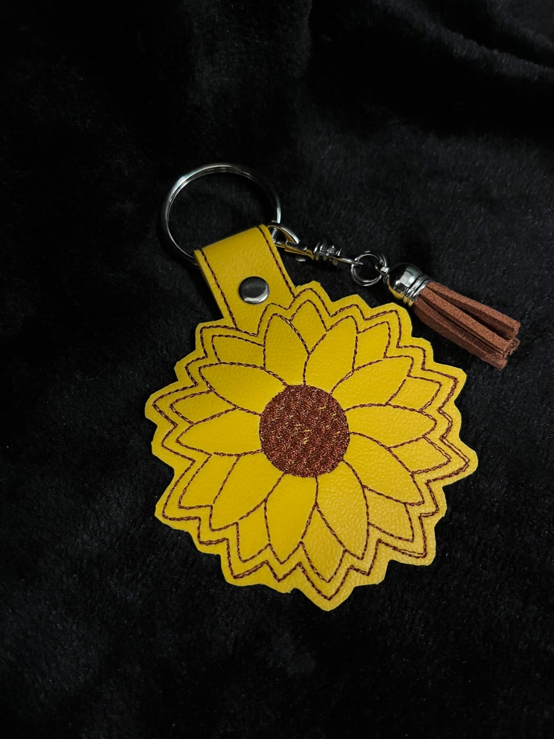 Sunflower Key Fob - Etsy