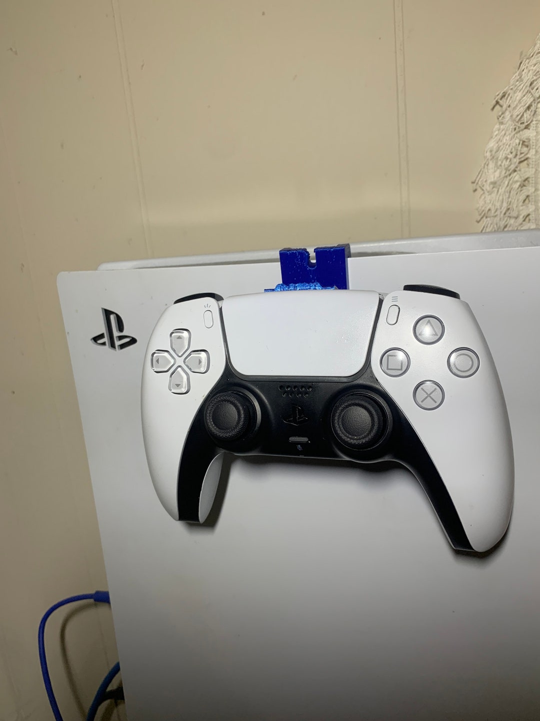 PS5 Controller Mount Floating Controller Holder Game Room - Etsy