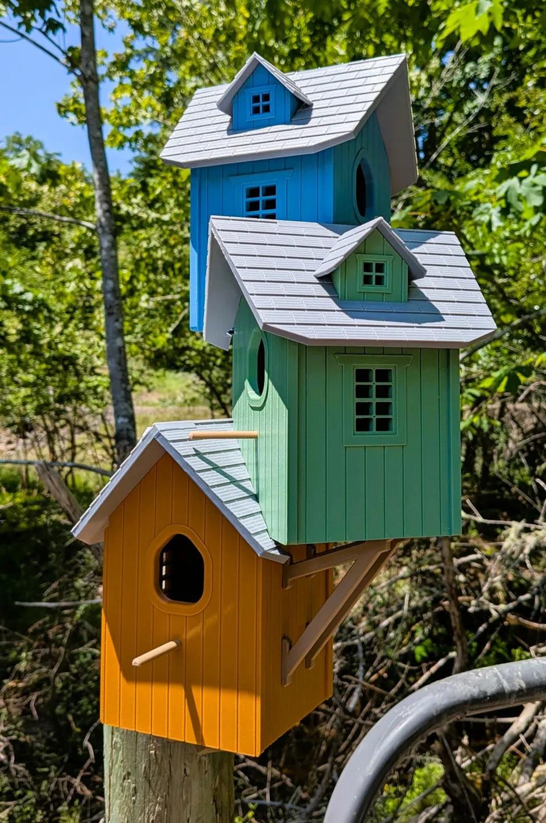 Three-story Architectural Birdhouse - Premium Multi-level Garden ...