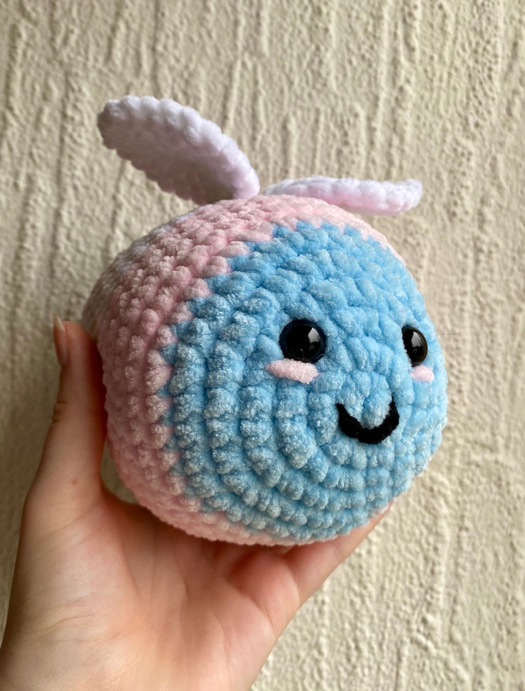 Crochet Trans Flag Bee - Etsy