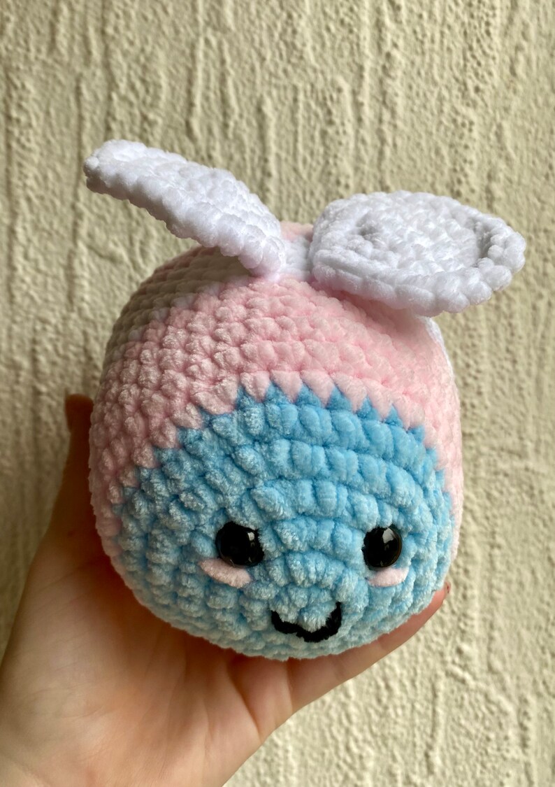 Crochet Trans Flag Bee - Etsy