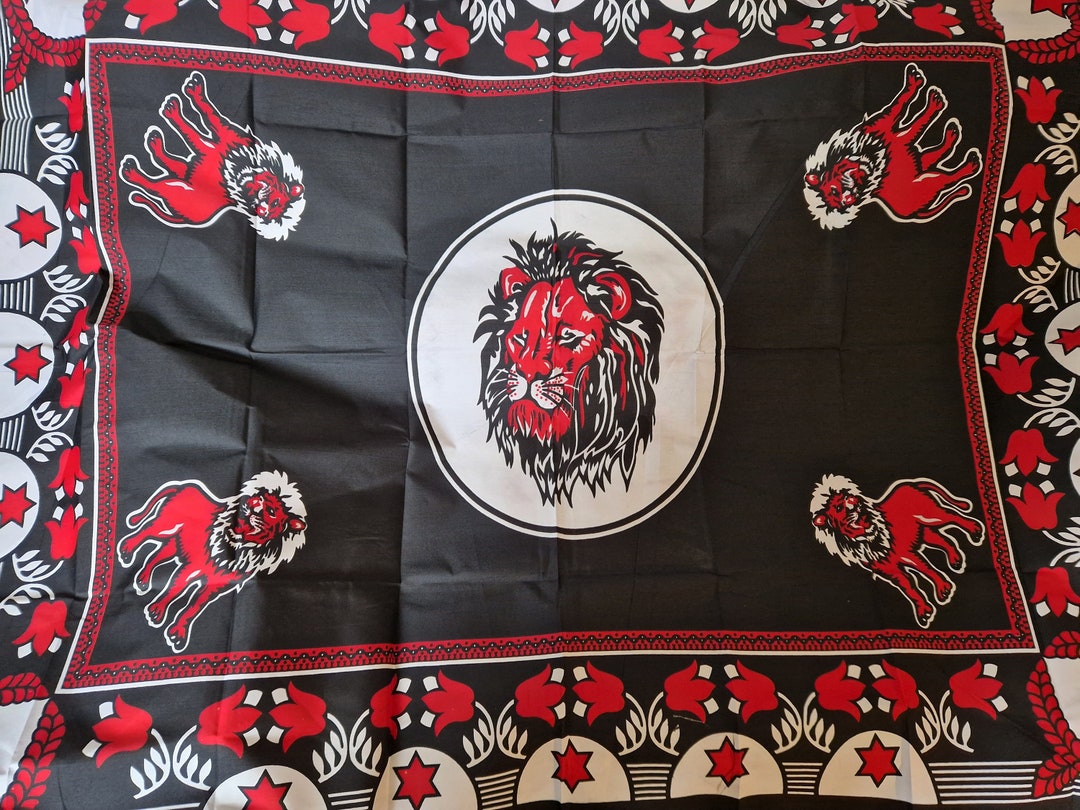 Lion Print - Black - Ancestral Cloth - Amabhayi - Masela a Badimo - Etsy