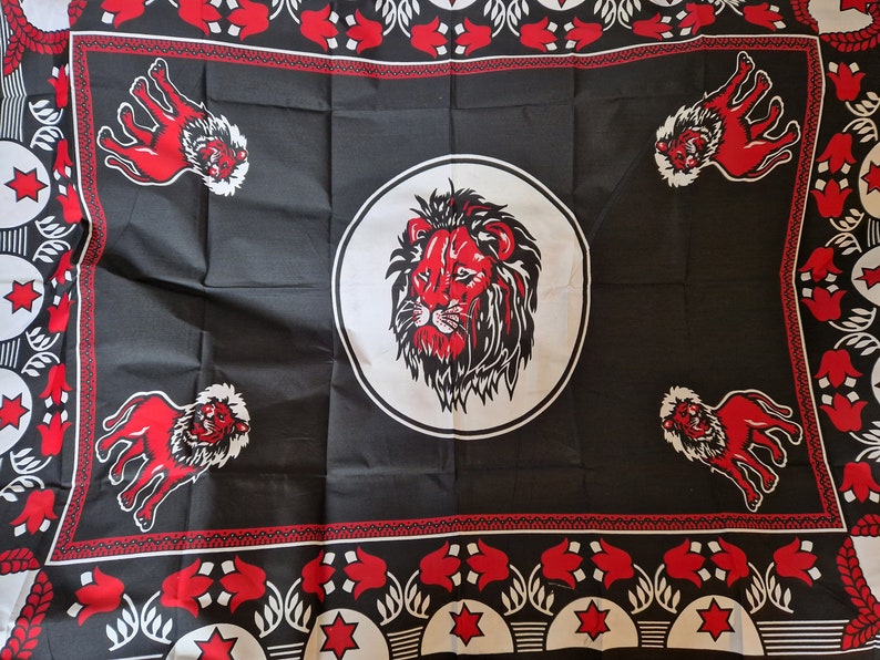 Black Lion Print Ancestral Cloth Amabhayi Masela a Badimo - Etsy