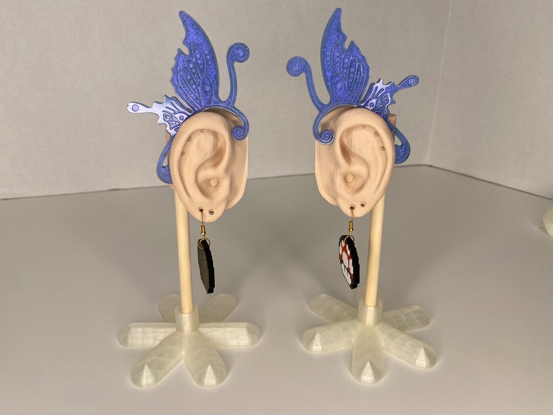 Ear Model - Display Your Wares on an Anatomically Correct Ear - Etsy