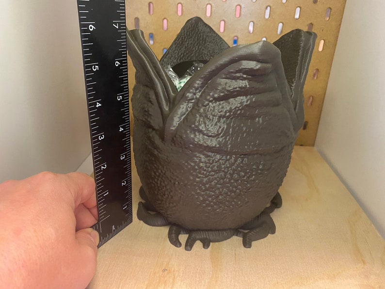Alien Facehugger Egg Pod Candy Dish - PLA - Etsy
