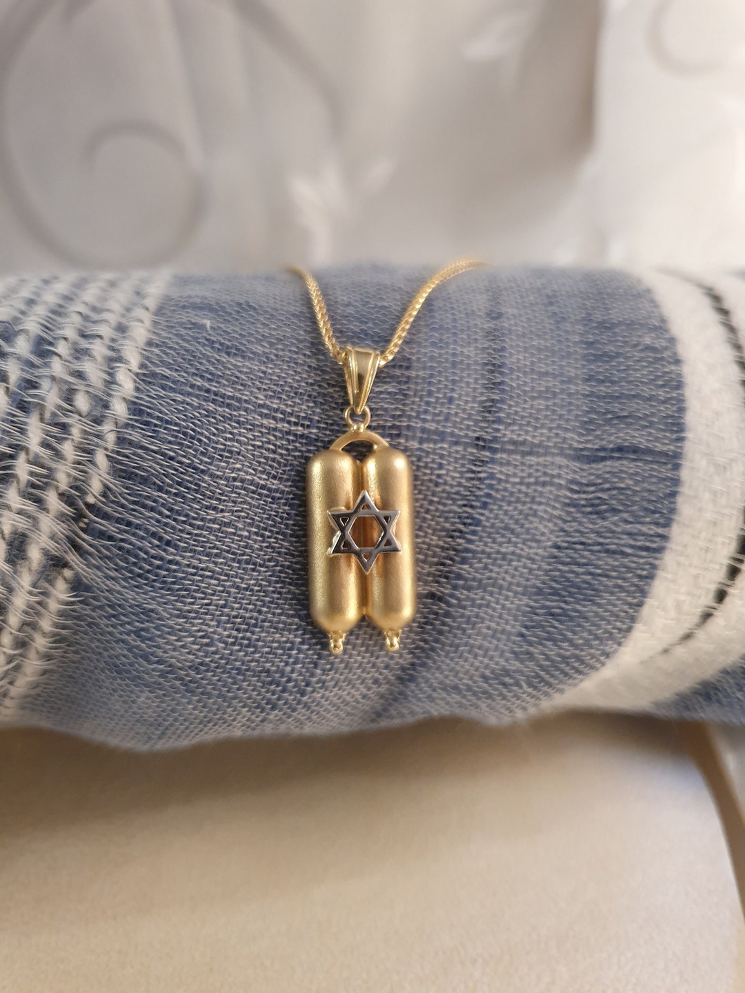 14k Gold Torah Scroll Pendant Israel Judaica Jewelry Sefer - Etsy