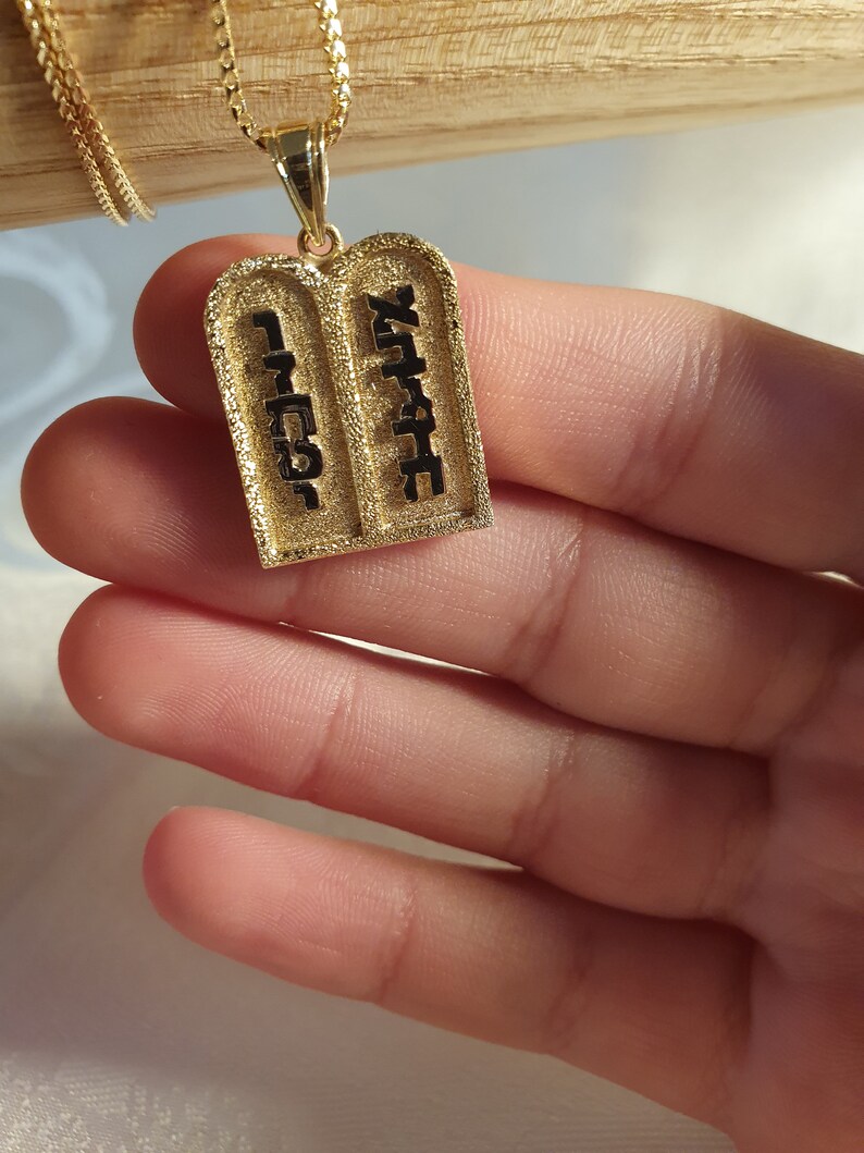 14K Gold Ten Commandments Pendant Biblical Pendant Jewish - Etsy
