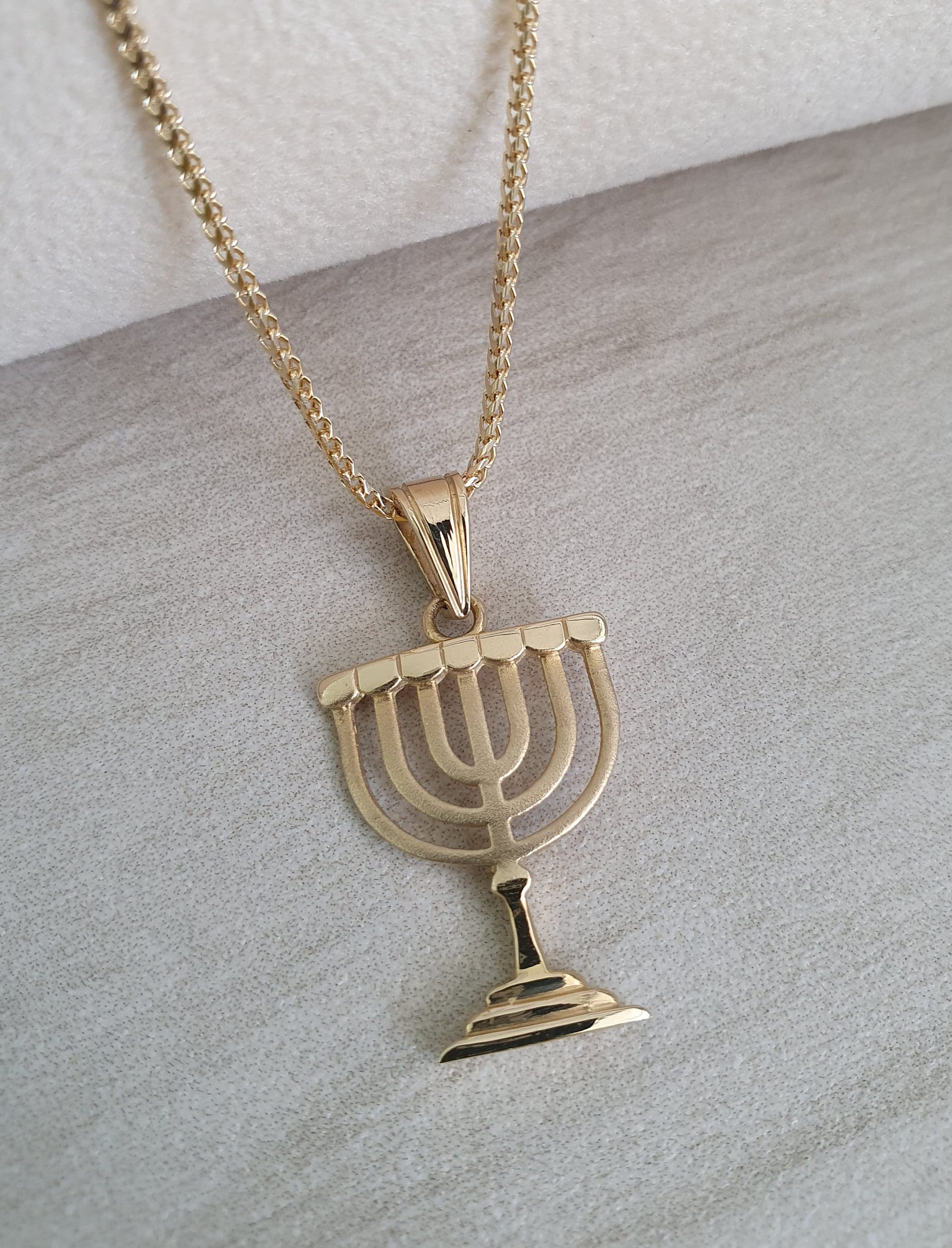 14K Gold Menorah Pendant, Jewish Jewelry, Jewish Menorah Necklace ...